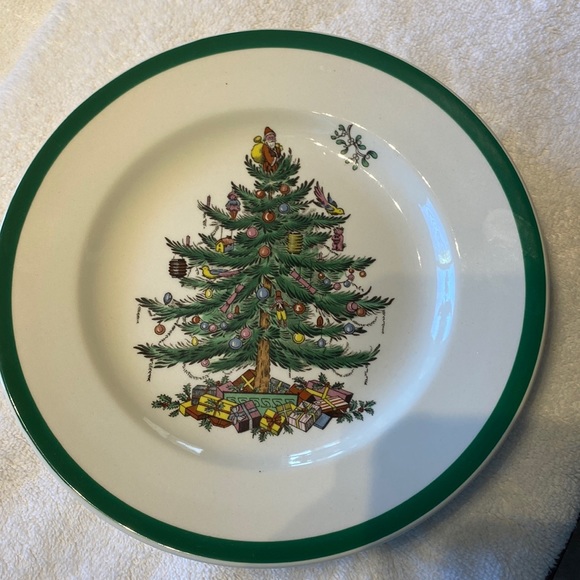 Spode | Holiday | Spode Christmas Tree Pattern Breaddessert Plates Set ...